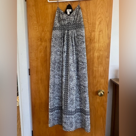 LOFT | Dresses | Loft Silky Black And White Print Maxi Dress | Poshmark